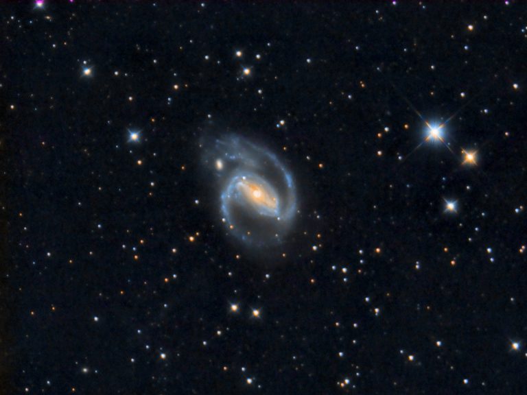 NGC 1097 - Abenteuer Astronomie